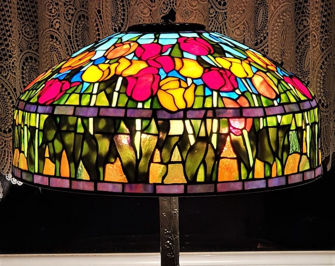 Table Lamp Flying Lady - Etsy Canada