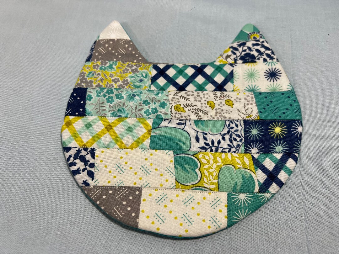 Quilted Cat Head Mug Rug Blue 1 - Etsy