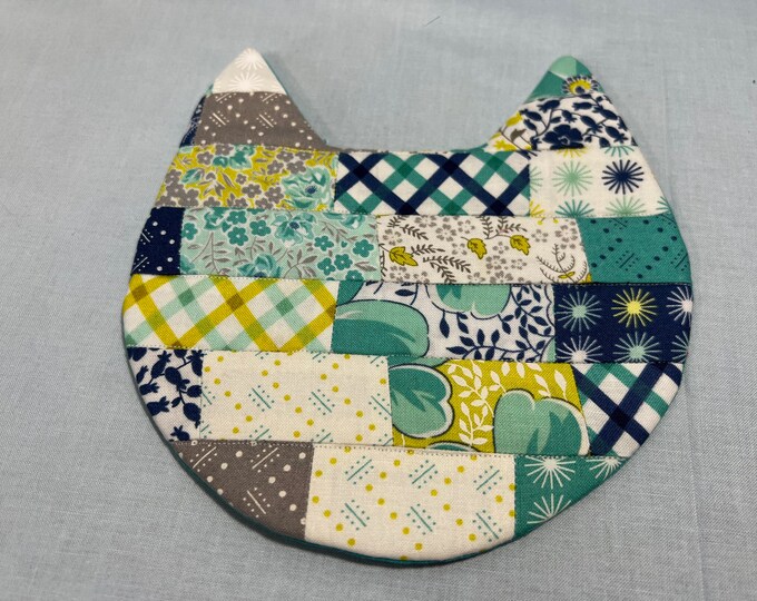 Quilted Cat Head Mug Rug Blue 1 - Etsy