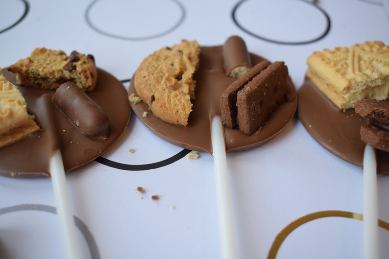 4 Pack Milk Chocolate Circle Shape Lollipops Covered With - Etsy UK