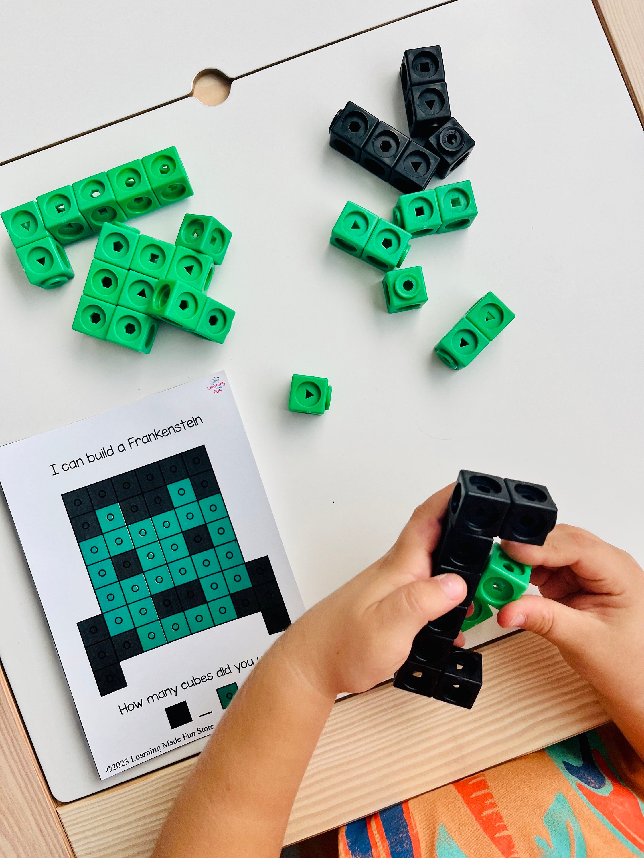 Halloween Snap Cubes Task Cards: Math Game Printable (PDF) - Etsy