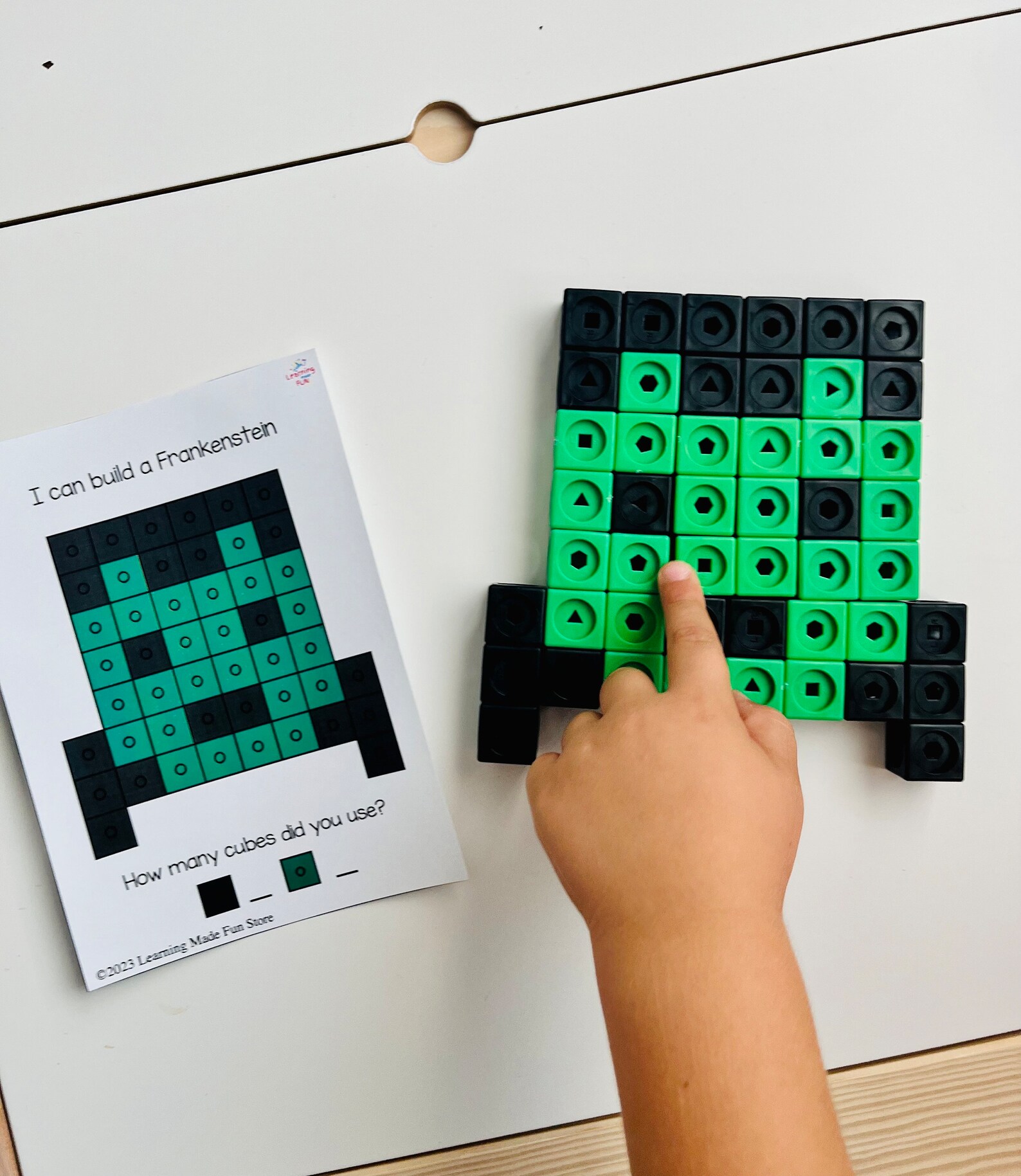 Halloween Snap Cubes Task Cards: Math Game Printable (PDF) - Etsy