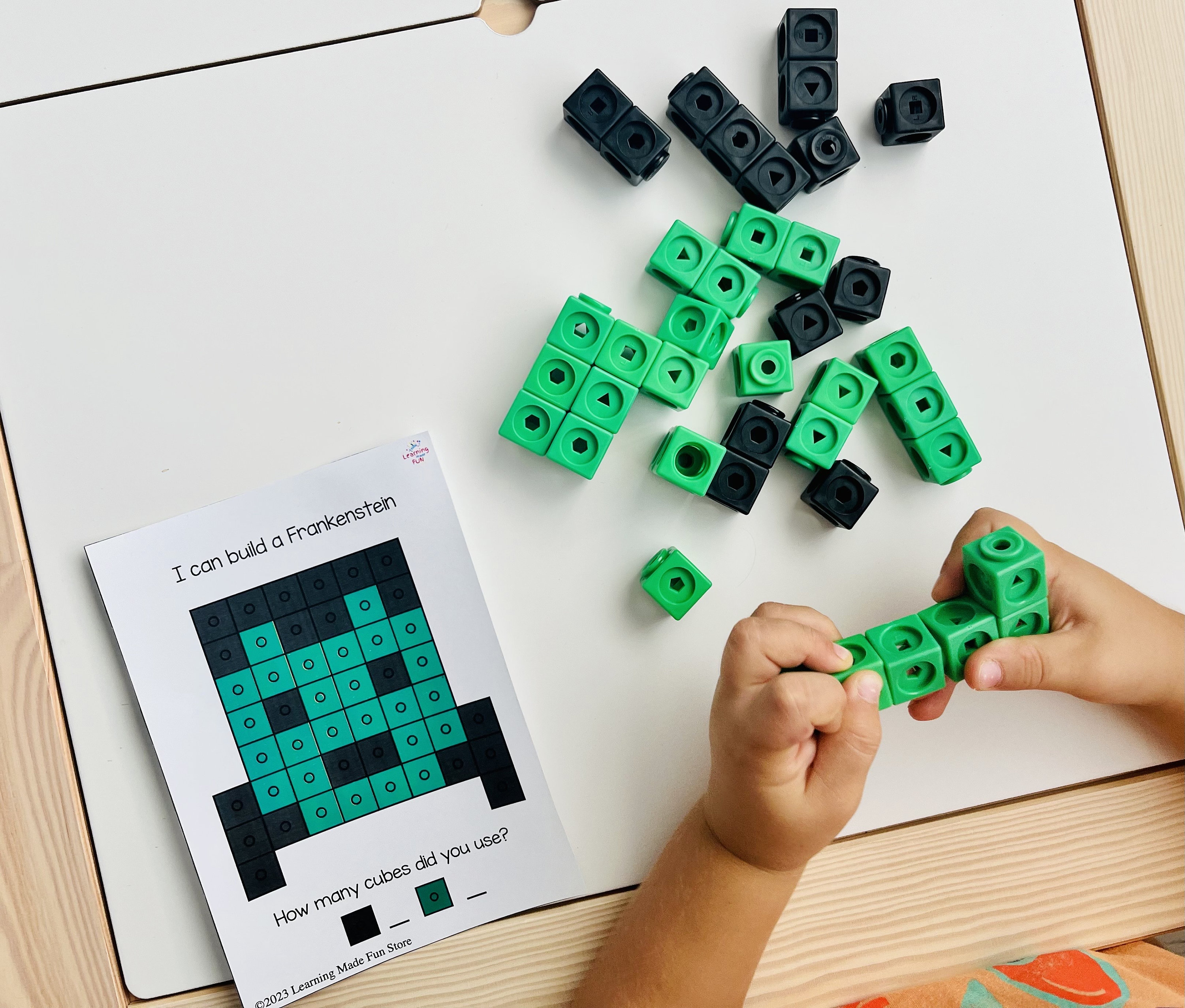Halloween Snap Cubes Task Cards: Math Game Printable (PDF) - Etsy