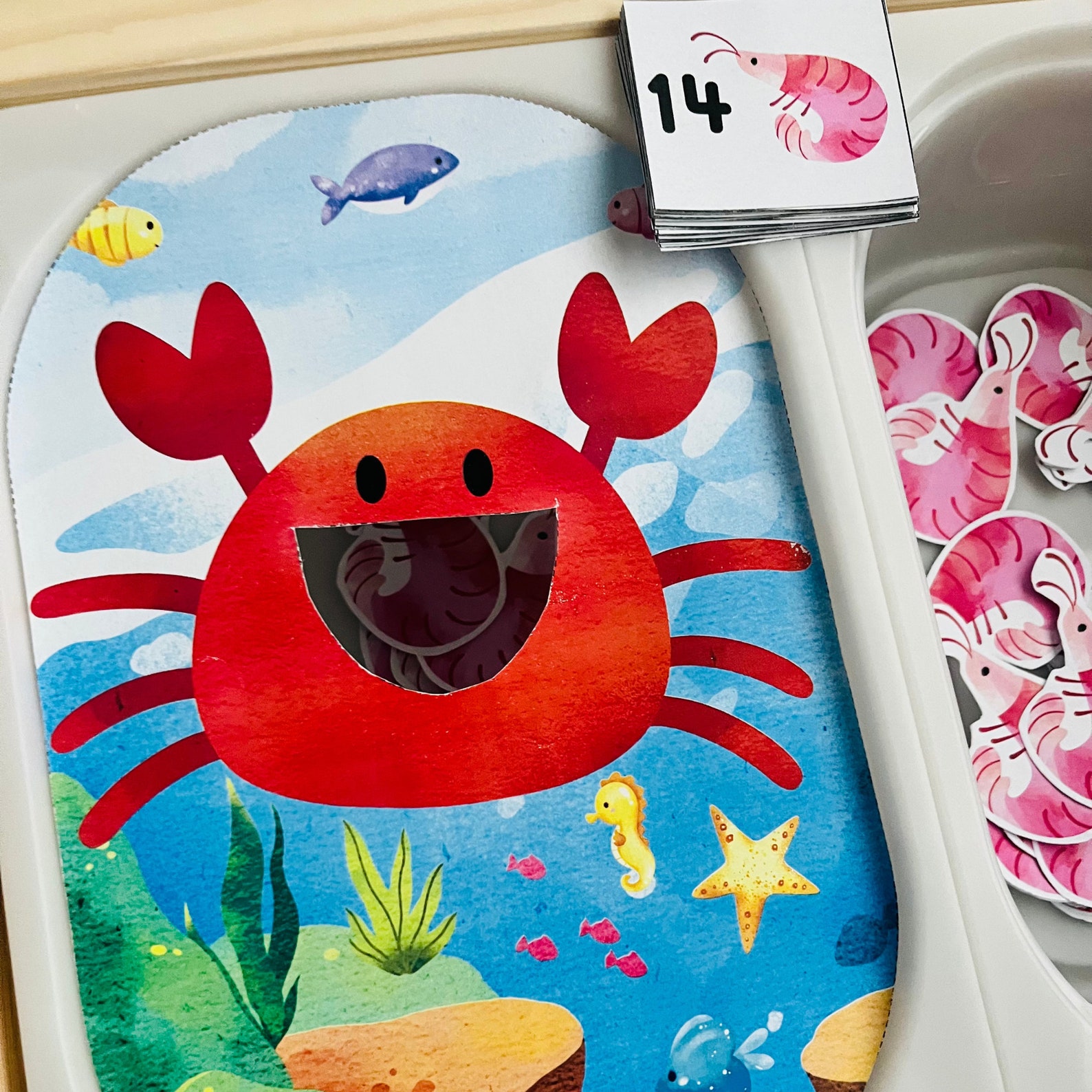 Crab Counting Flisat Insert, Preschool Ocean Sensory Bin (printable) - Etsy