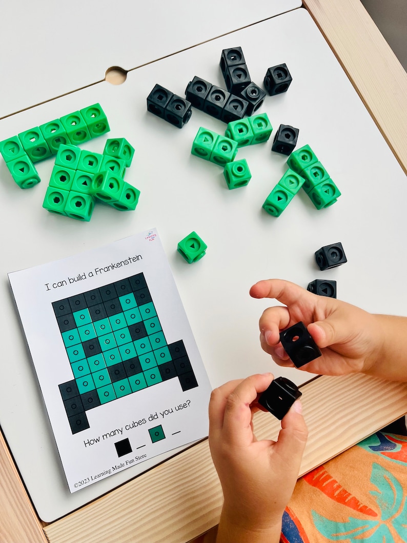 Halloween Snap Cubes Task Cards: Math Game Printable (PDF) - Etsy