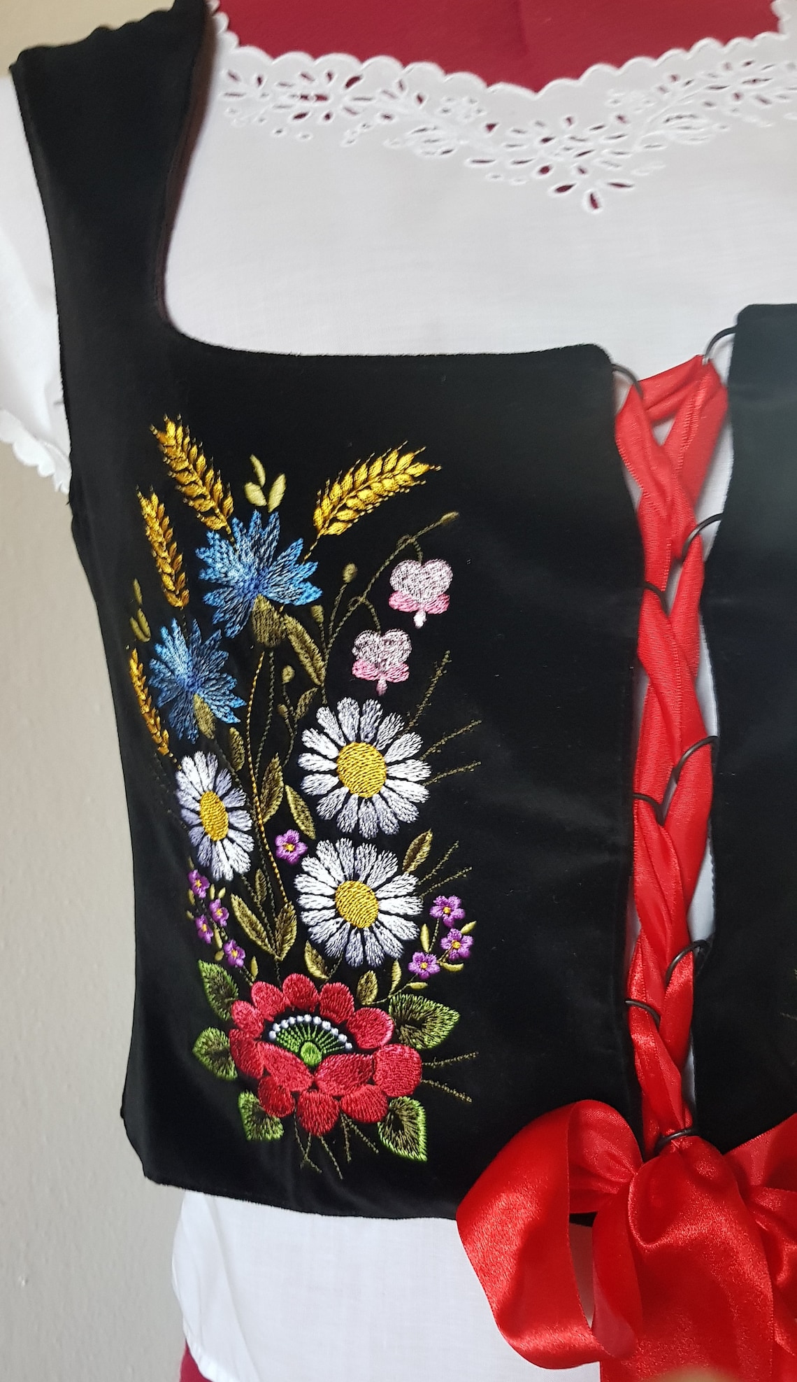 Velvet Embroidered Vest Folk Embroidered Vest Folk Vest - Etsy