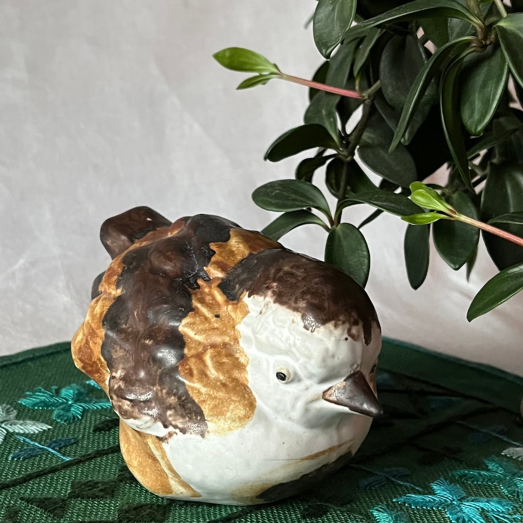 Vintage Ceramic Bird Figurine. Designed by Erik Engqvist for the ...