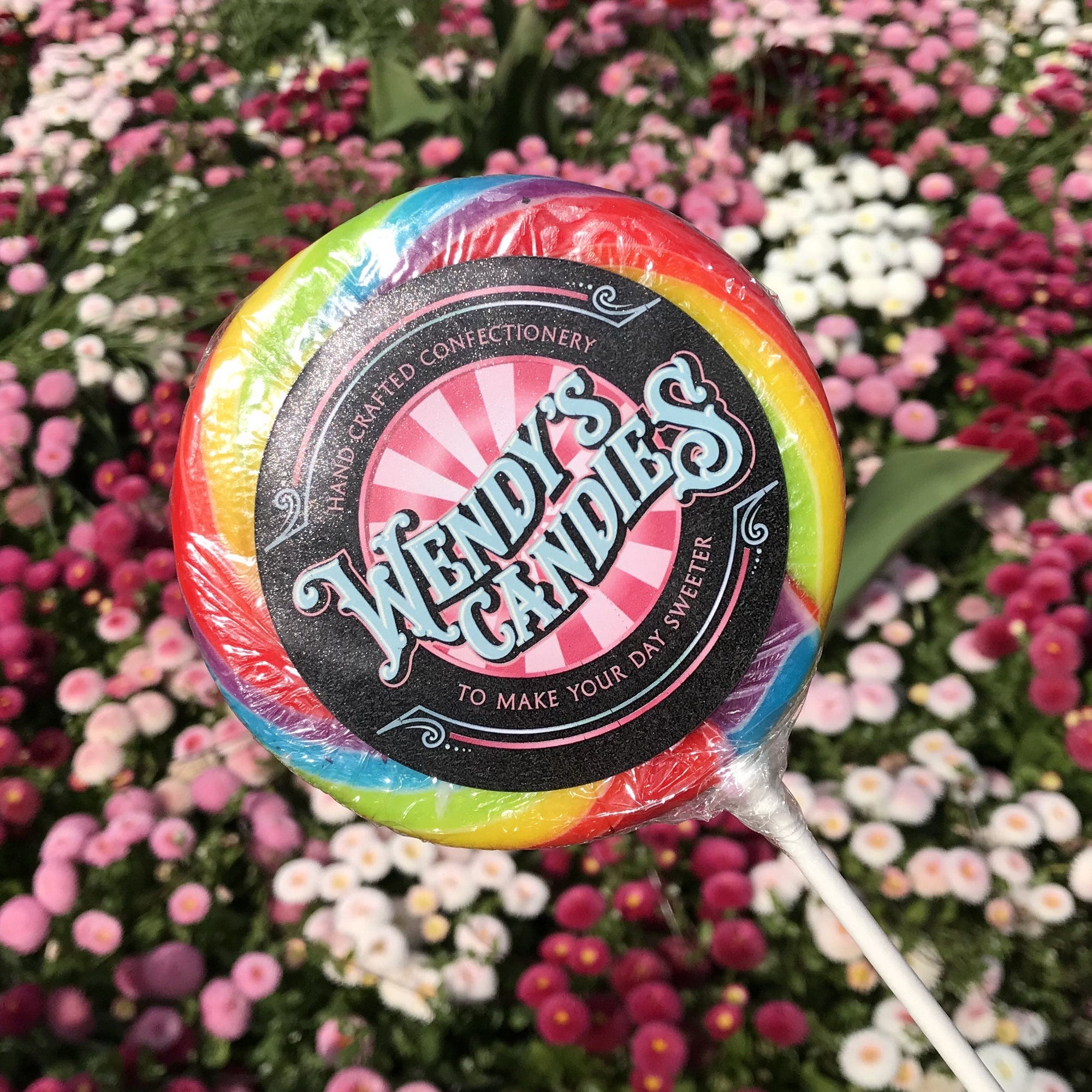 Wendy's Candies 4 X Giant Swirl Lollipops Strawberry and - Etsy UK