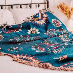 Moroccan Throw Blanket: Turkish Throw Blanket, Boho Blanket, Moroccan ...