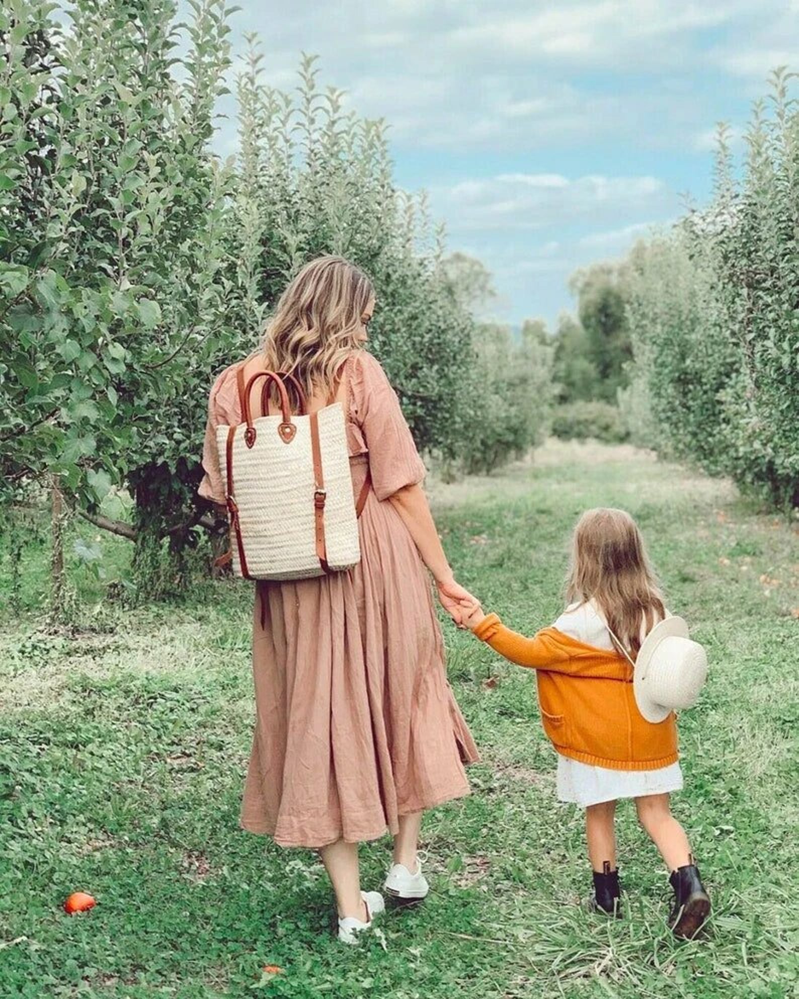 FRENCH Straw Backpack With a Leather Basket Coastal Foraging - Etsy