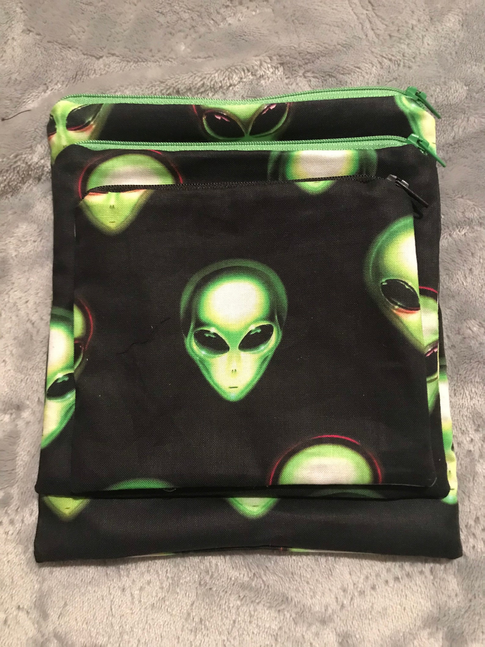 They’re Here! Aliens Cosmetic Bags Have Arrived!!! - Etsy