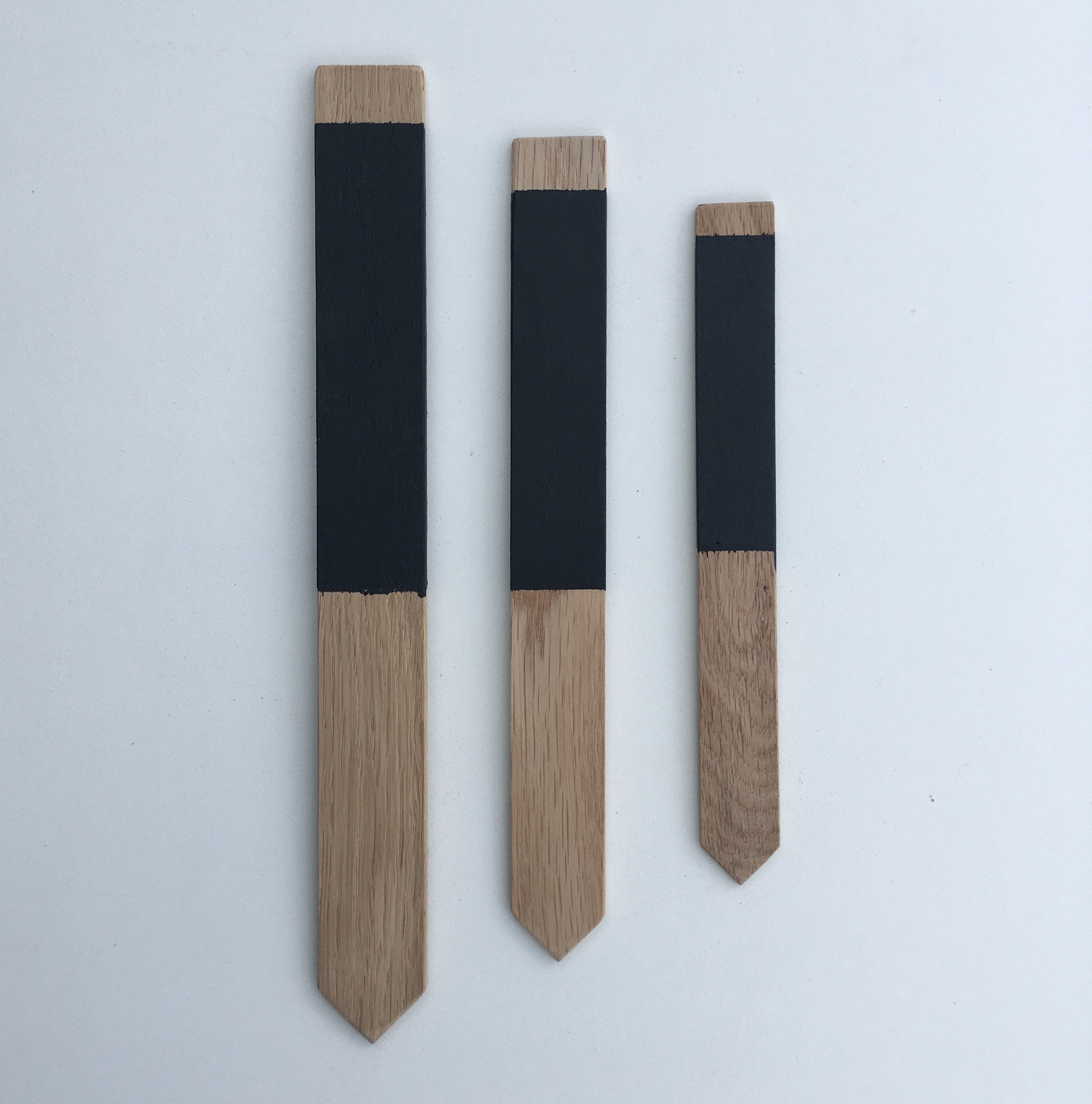 Wooden chalkboard plant labels & marker pen — Baycraft Studio