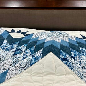 Handmade Amish Compass Star Quilt: Lancaster County Heirloom, Queen ...