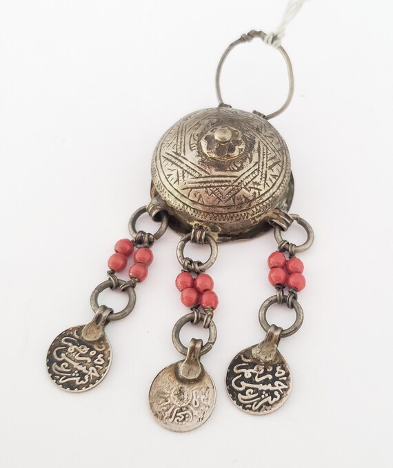 antique Moroccan silver chased circular talisman box … - Gem