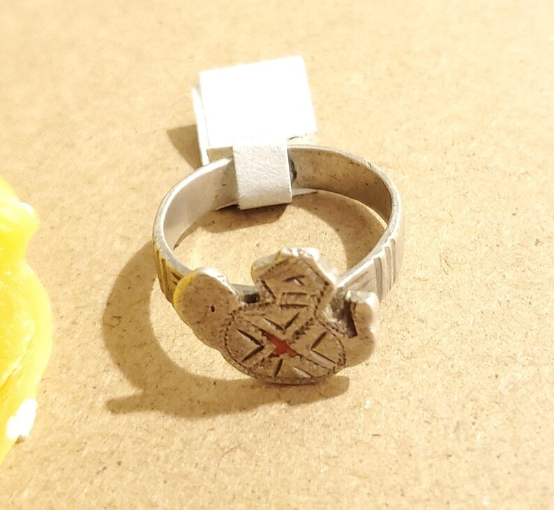 Antique Tuareg Elevated Engraved Table Silver Ring Size 8, Tuareg ...