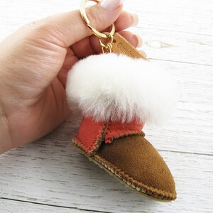 UGG Shape Boots Keychain, Fluffy Boots Charm Keychain, Boots Sport Bag ...
