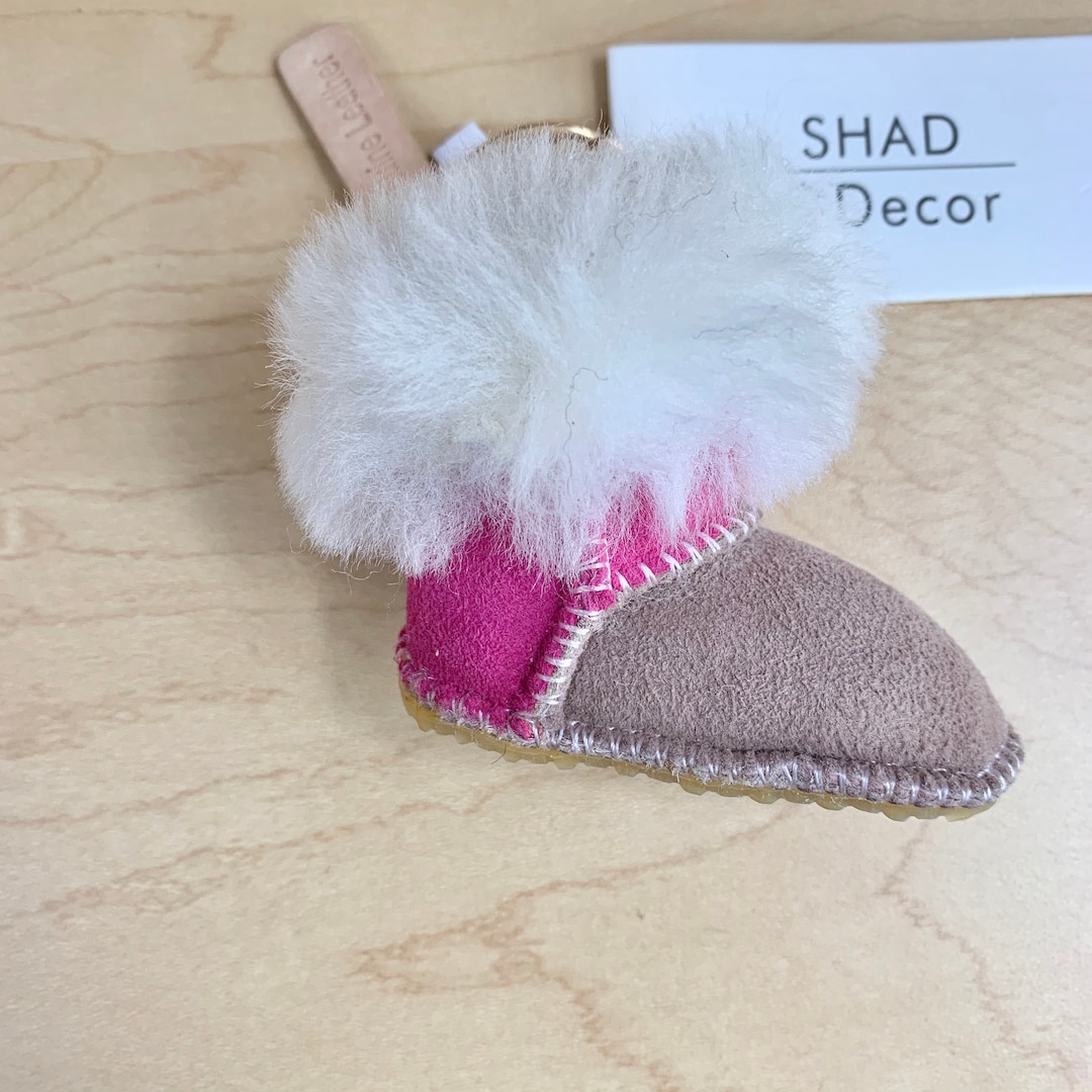 UGG Shape Boot Key Chain, UGG Boot Key Chain With Pom-pom,ugg Boot Key ...