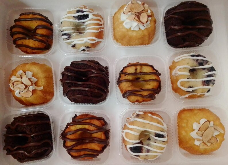 Mini Bundt Cakes Dozen Assorted - Etsy