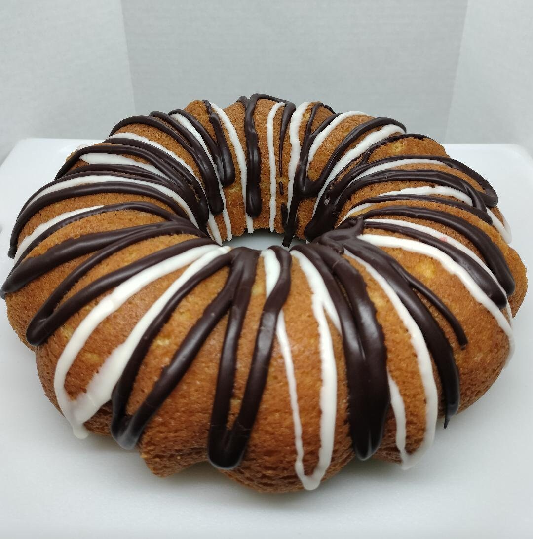 Large Bundt Cake - Serves up to 16 - Etsy