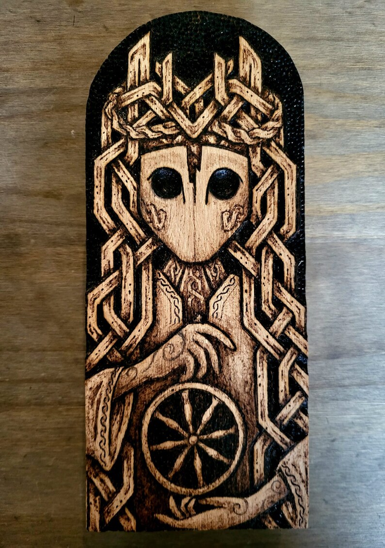 Frigg God Post Runes Knotwork Celtic Style Viking Art Norse Pagan ...