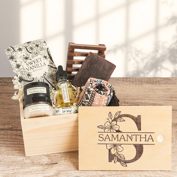 Best Friend Gift Basket - 60+ Gift Ideas for 2025