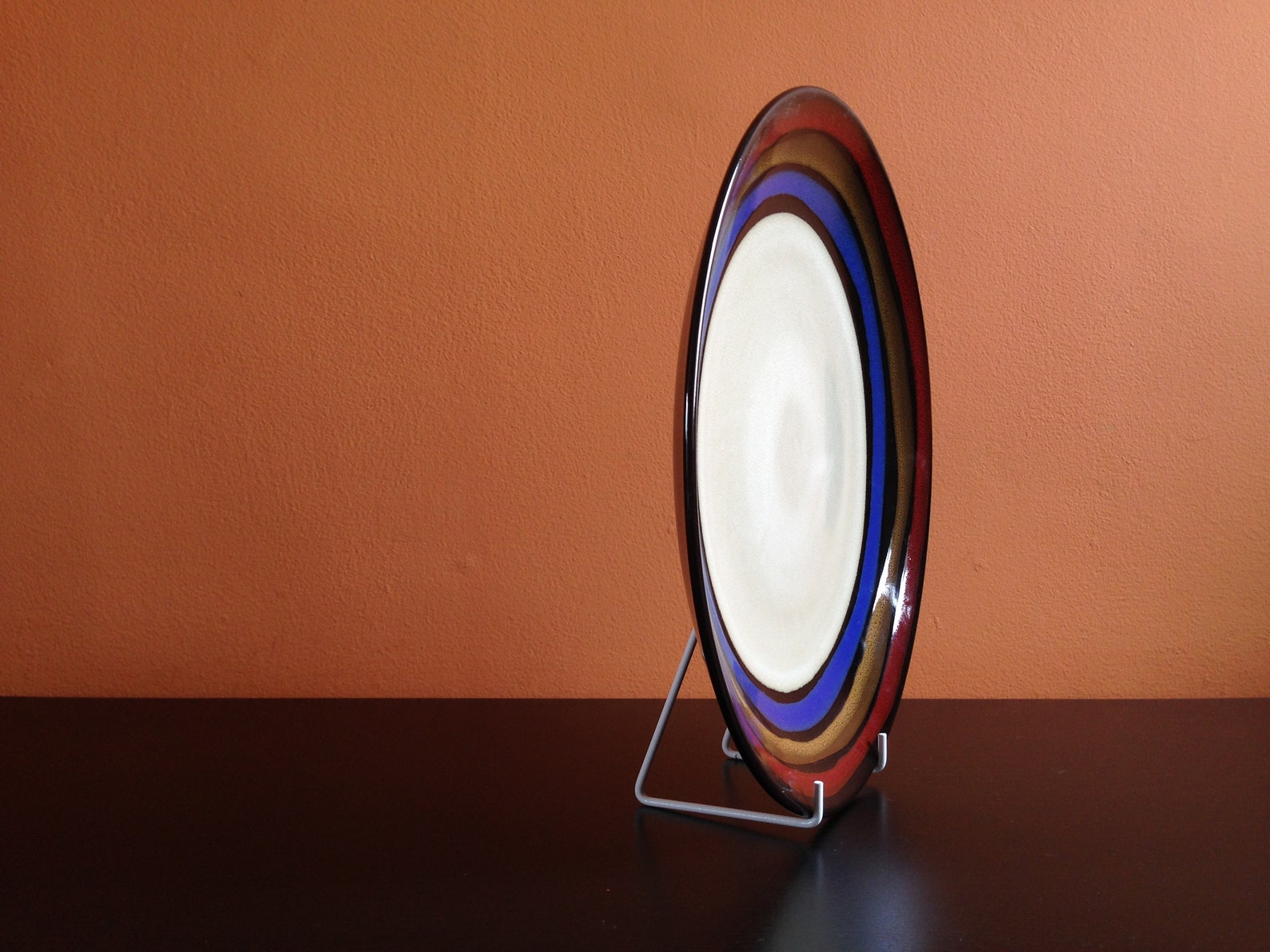 Angled Steel Metal Plate Disk Dish Bowl Display Stand Easel Holder ...