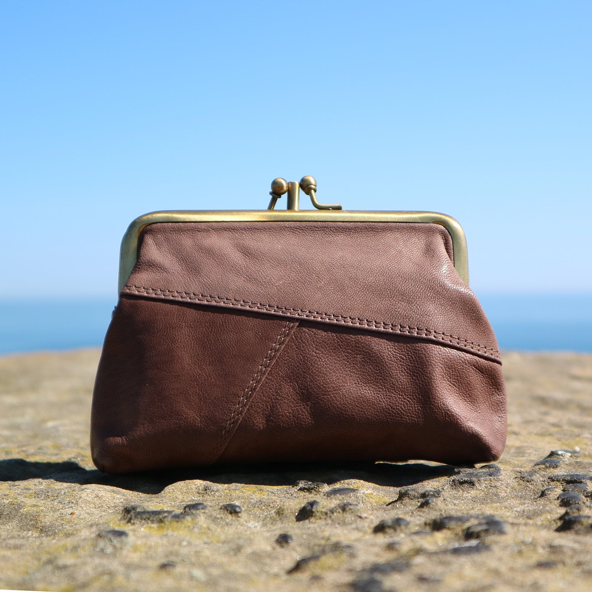 Coin Purse With Clasp Kiss Lock Wallet for Women Leather Coin Purse With Clasp Kiss Lock Wallet for Women Leather