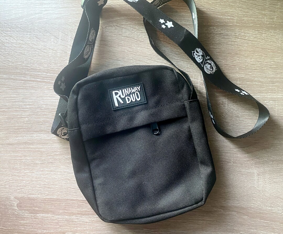 Original Design - OC Bag - Etsy