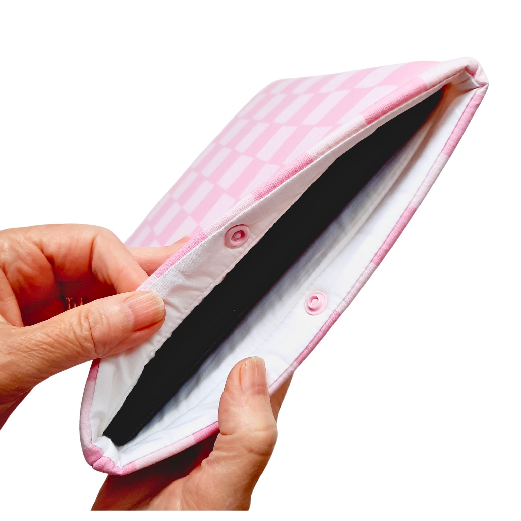 Pink Checkered Kindle Scribe Sleeve: Padded Cotton Pouch With Snap - Etsy