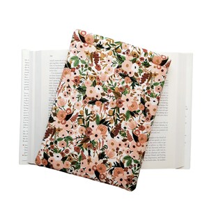 Book Sleeve for Books, Padded Book Sleeve, Rifle Paper Co Book Sleeve ...