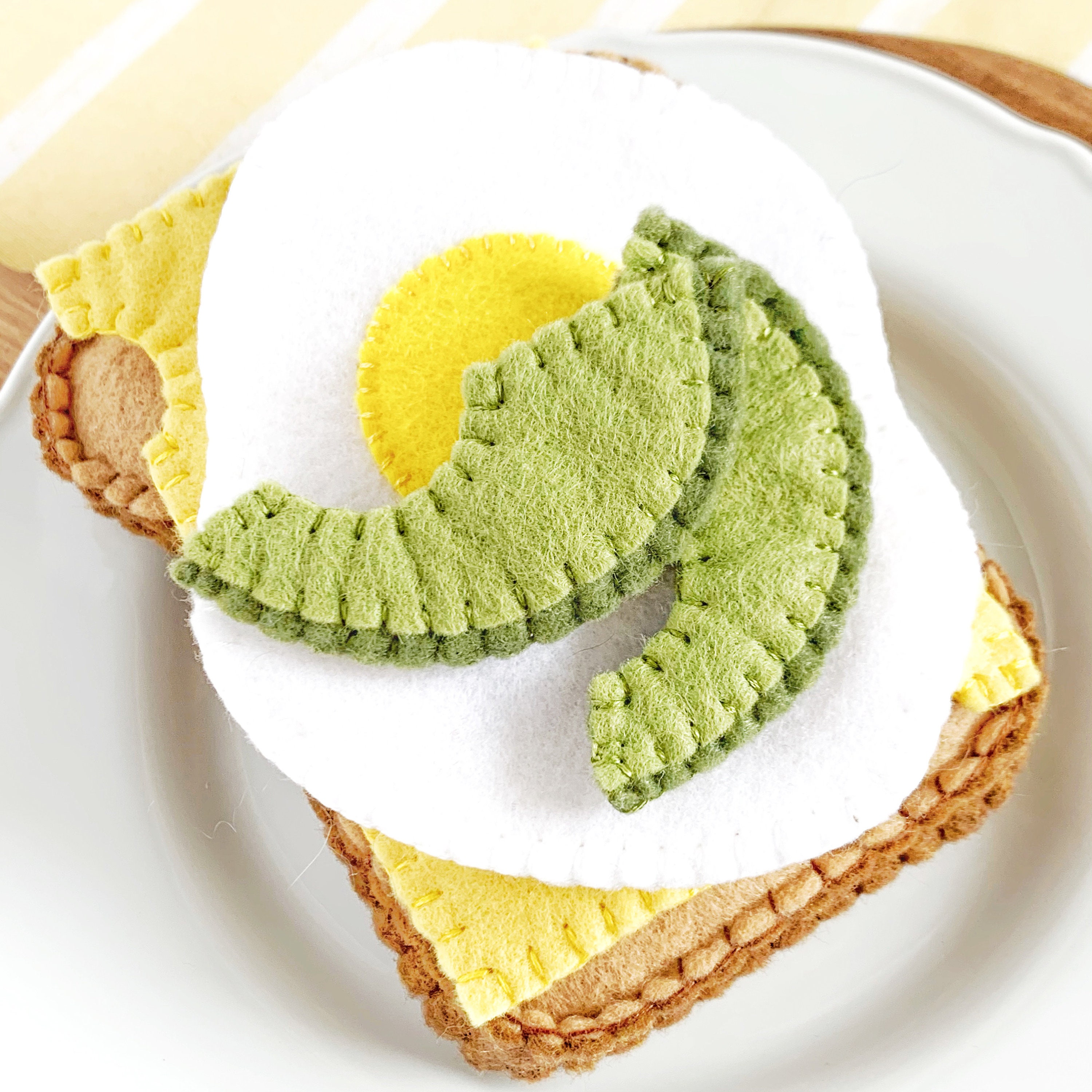 Felt Avocado Toast Pretend Play Food - Toddler and Preschool Plush Toys ...