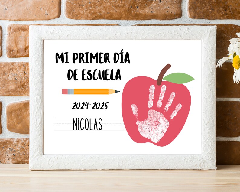 Back to School Spanish Handprint Art, Preschool Sign, Handprint Craft ...