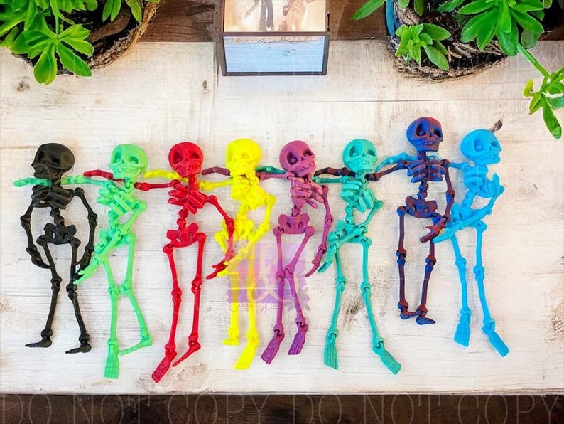 3D Printed Fully Articulated Skeleton | Poseable Halloween Decor ...