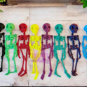3D Printed Fully Articulated Skeleton | Poseable Halloween Decor ...