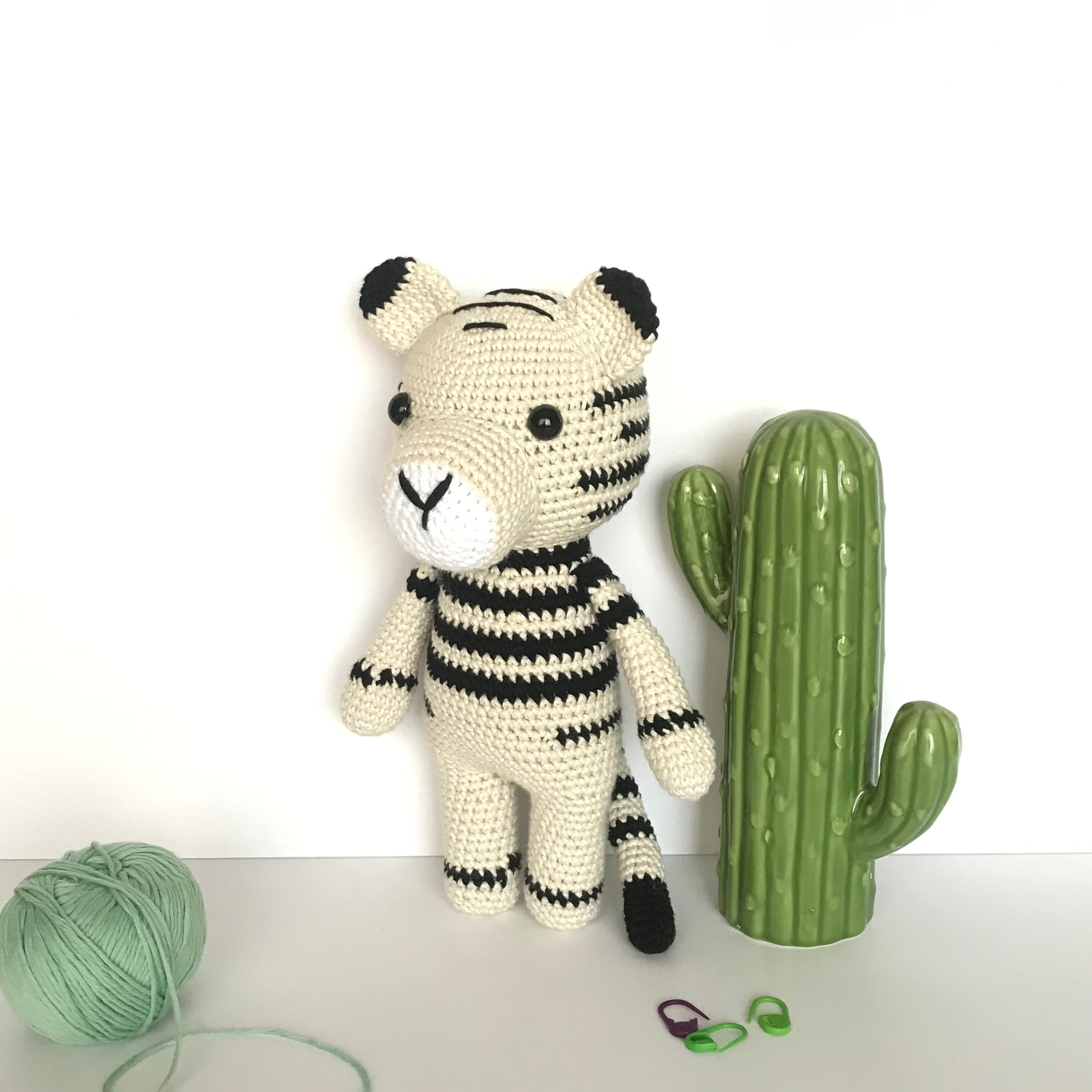 Tiger Amigurumi Crochet PATTERN, Knitting Toy Pattern, Efe the White ...