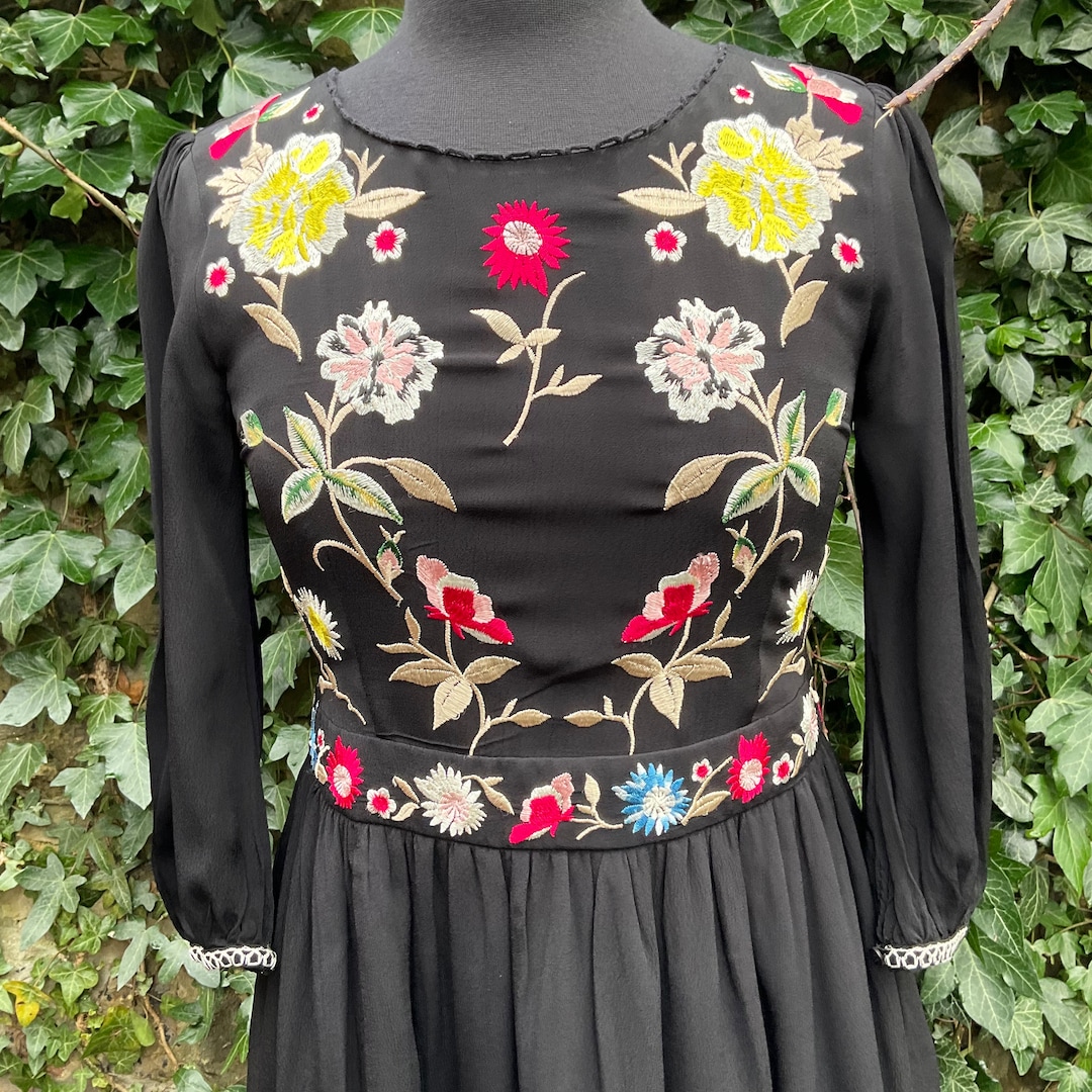 Vintage FRENCH CONNECTION Bohemian Floral Embroiderey Black Rayon Dress ...