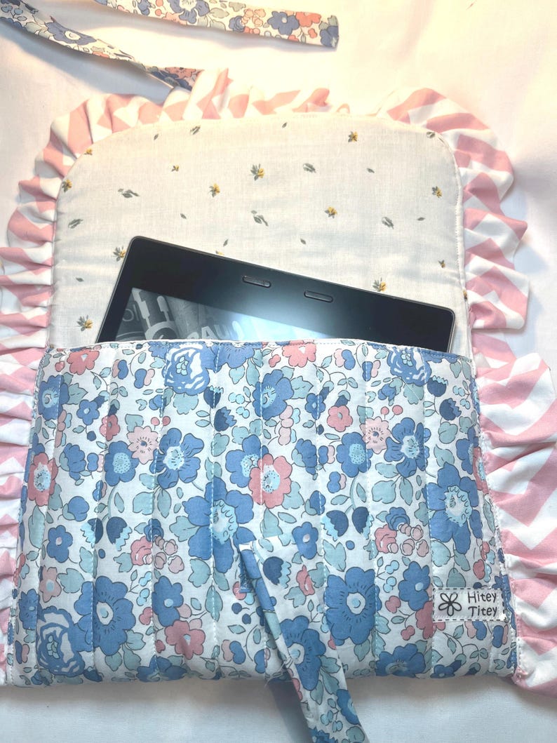 Liberty London Blue Betsy Print Kindle Quilted Cover - Etsy UK
