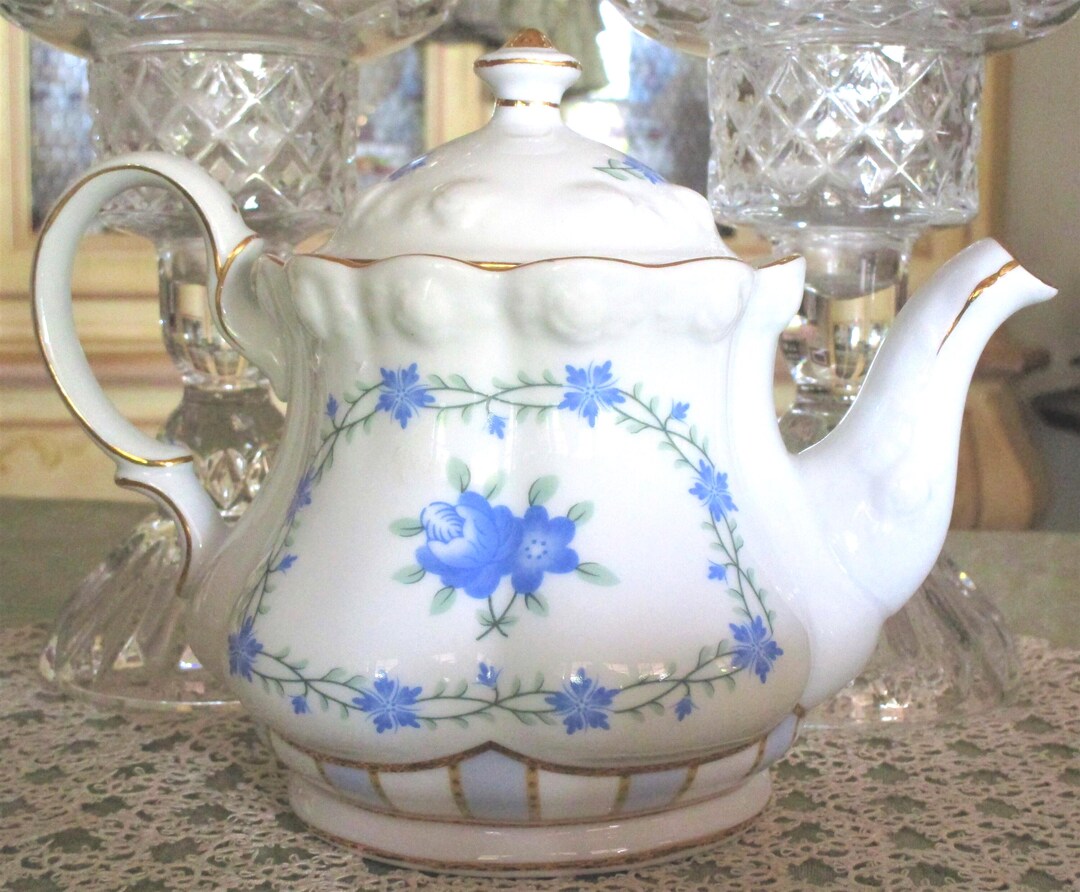 Nantucket Blue Floral Medium Size Teapot With Gold Trim, Charming Gift ...