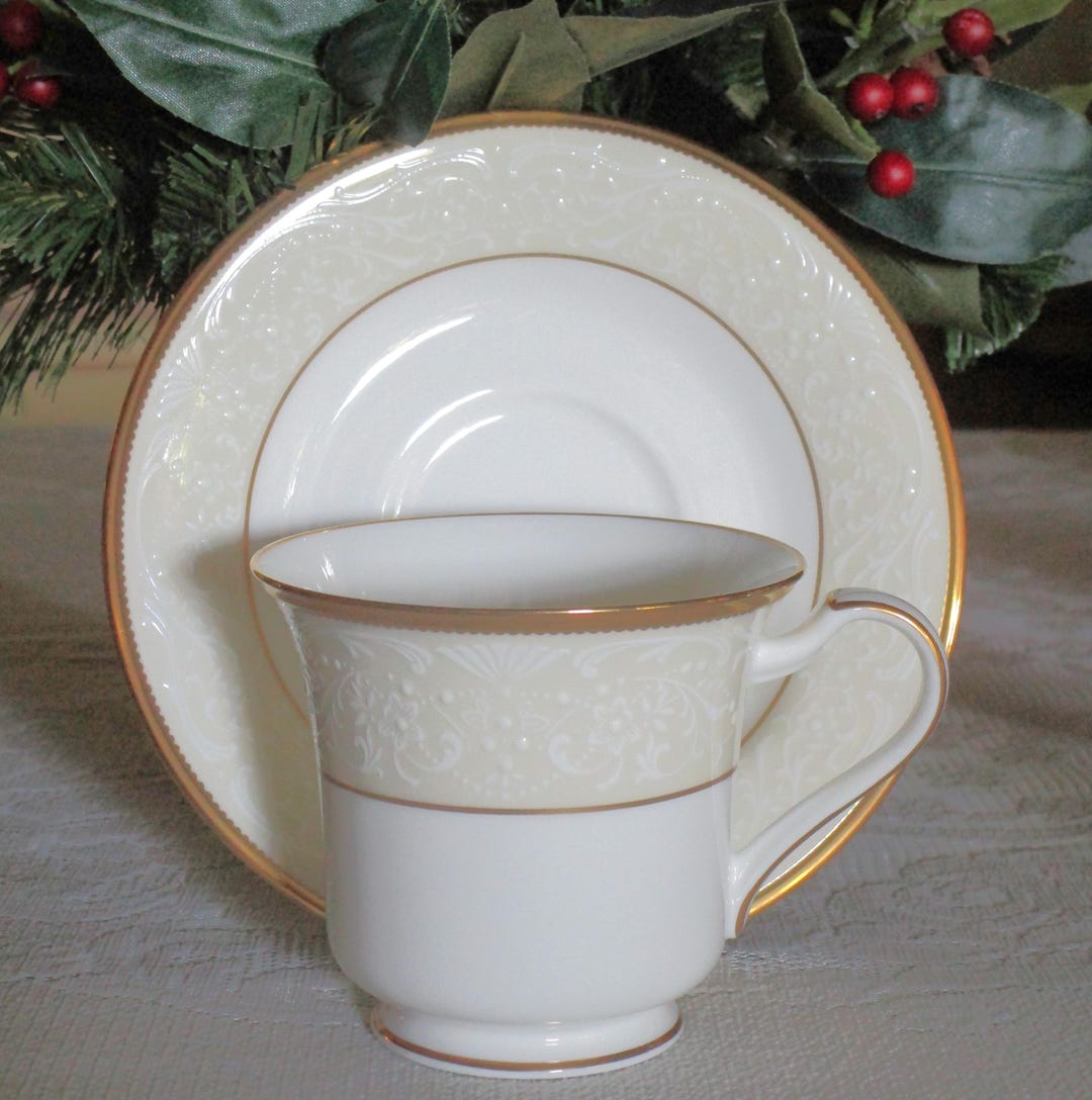 Set of 2 Noritake White Palace Saucers Only, Replacement China, Mint - Etsy