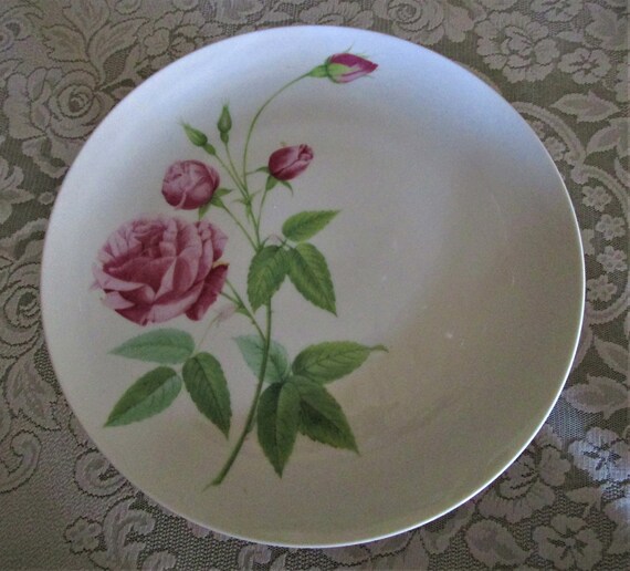 Lord And Taylor Rose Logo