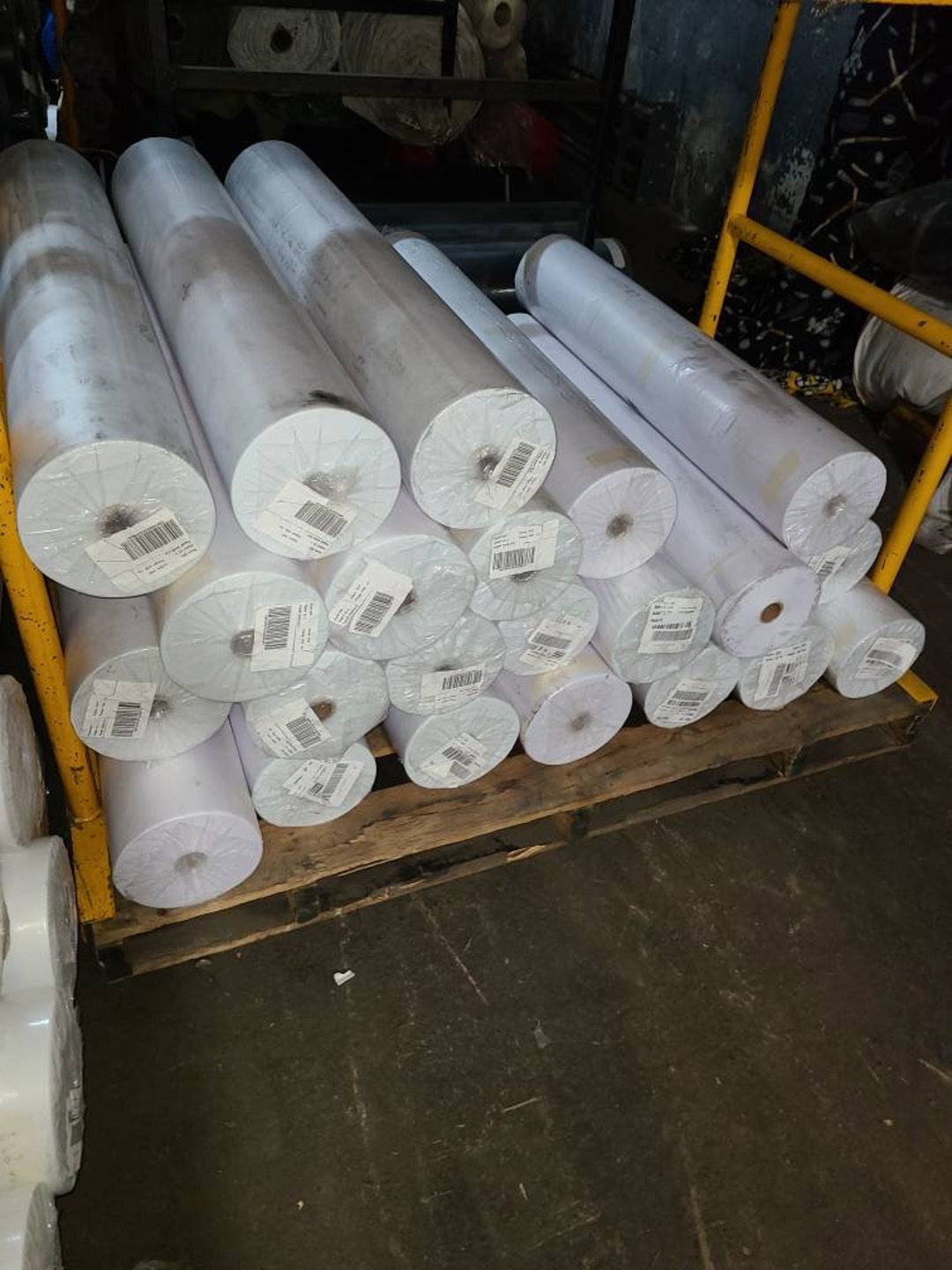 Pellon Style 2201 / 1 Roll of 150 Yards 43 White Sew in Nonwoven ...