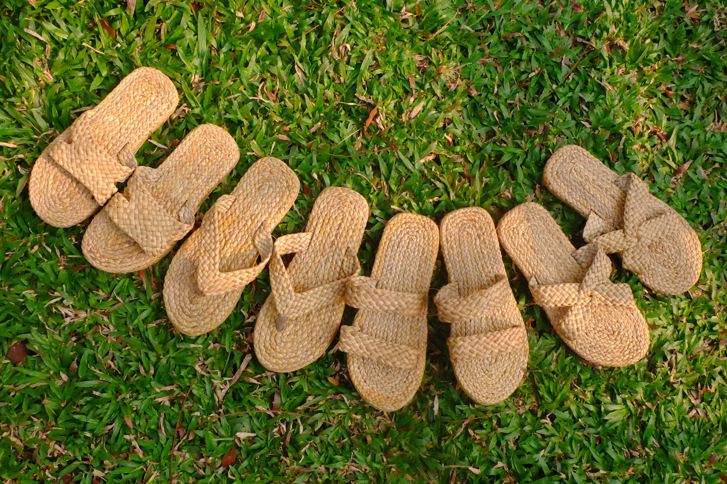 Straw Shoes/straw Slippers/thai Slippers/sandals Handmade/hyacinth ...