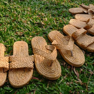 Straw Shoes/straw Slippers/thai Slippers/sandals Handmade/hyacinth ...