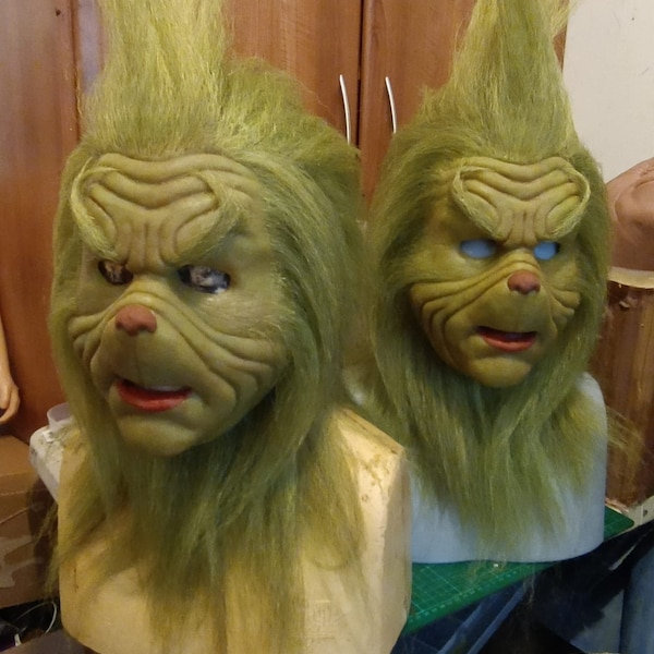 The Grinch Face Mask - Etsy