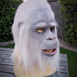 Bigfoot Sasquatch Yeti Mask - Etsy