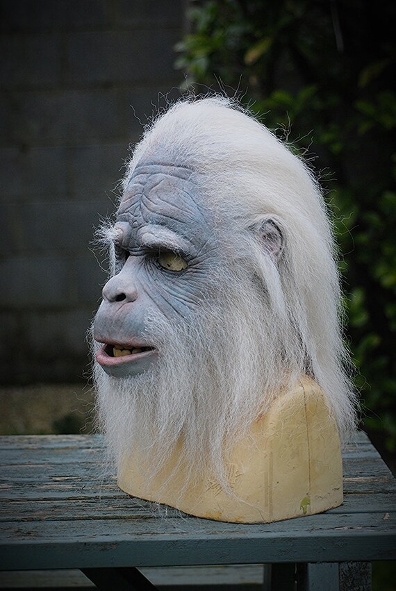 Bigfoot Sasquatch Yeti Mask - Etsy