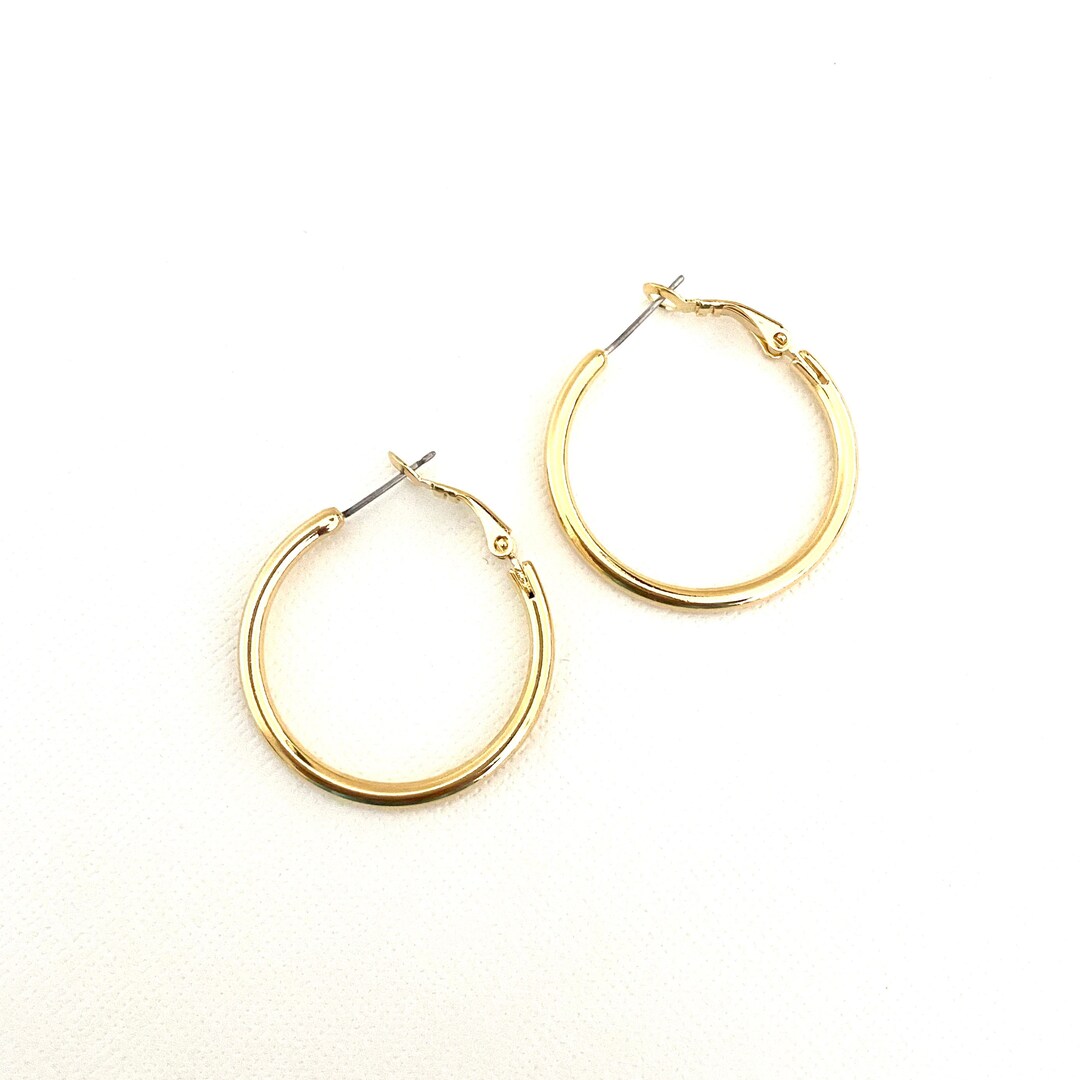 Classic Gold Hoop Earrings / Medium Hoop Earrings / 33mm Loop Earrings ...