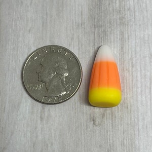 5 Candy Corn Cabochons, Candy Corn, Halloween, Resin Candy Corn, 3D ...