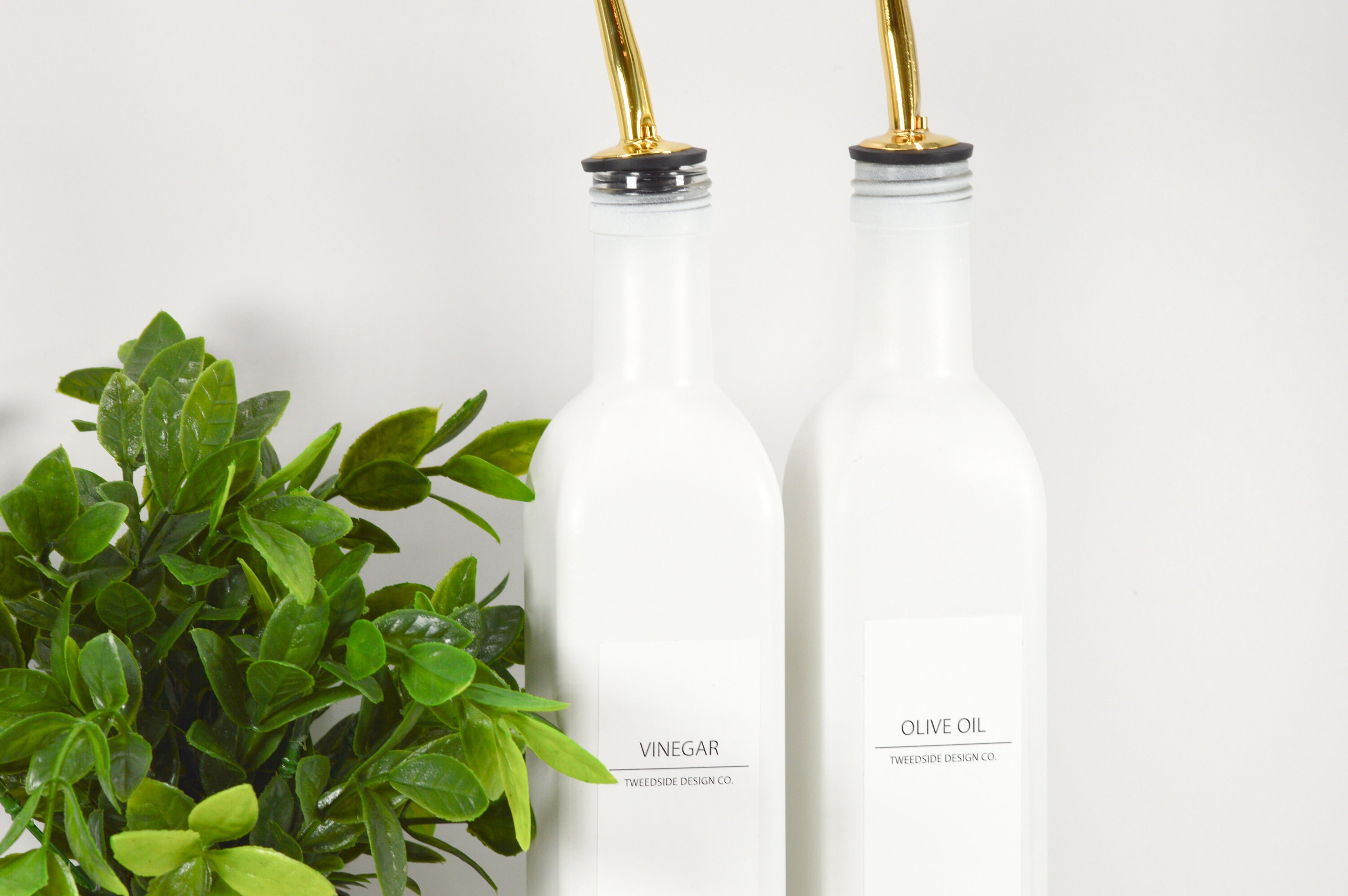 Personalised White Label Collection White Oil Pourer/bottle - Etsy