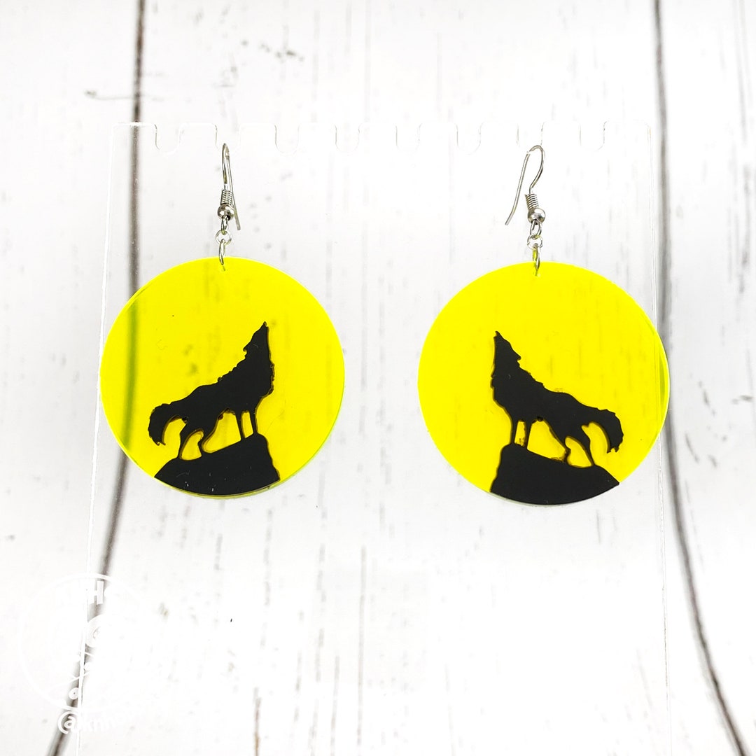 Howling Wolf Yellow Earring ~ Full Moon Wolf Howl Spooky Dangle Earring ...